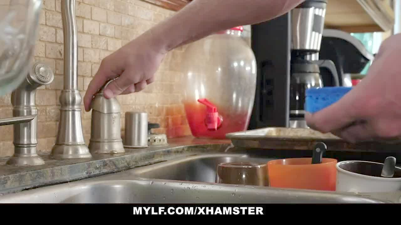 Step Mom Rewarding Helpful Stepson With A Hard Shag Anybunny